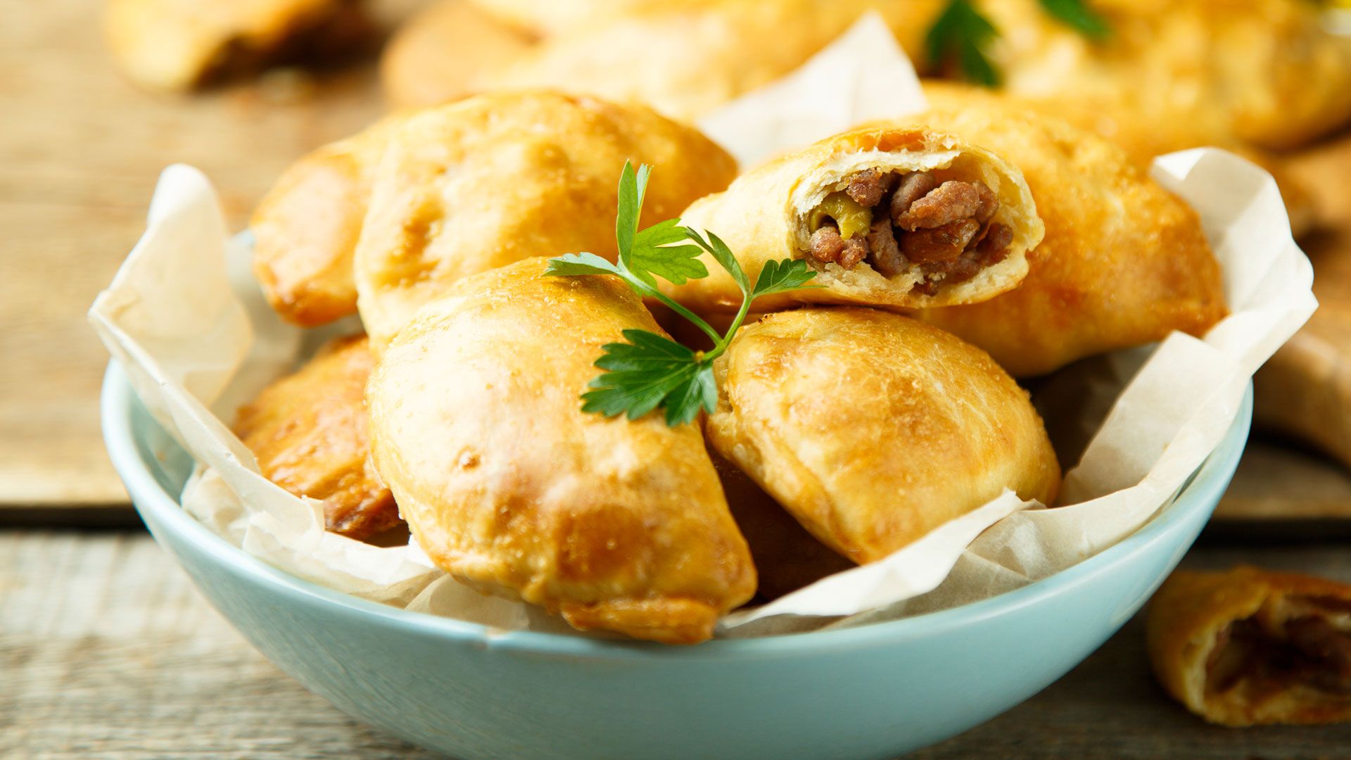 Pastel Assado - Saborosos